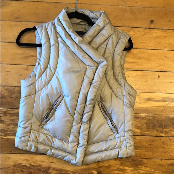 BCBGMaxAzria | Jackets & Coats | Bcbg Puffer Vest | Poshmark